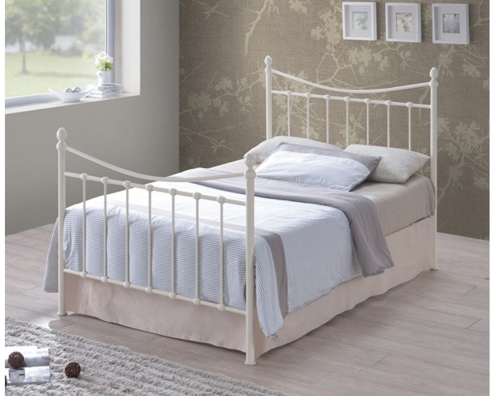 Classic Grey Metal Bed Frame – Timeless UK Bedroom Design